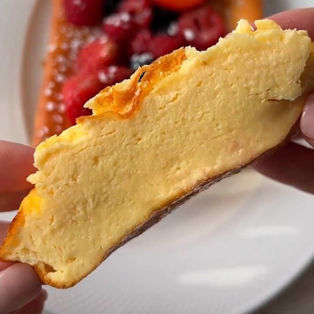 Irresistible 3 Ingredient Greek Yogurt Cake Recipe - BALANCED TREATS